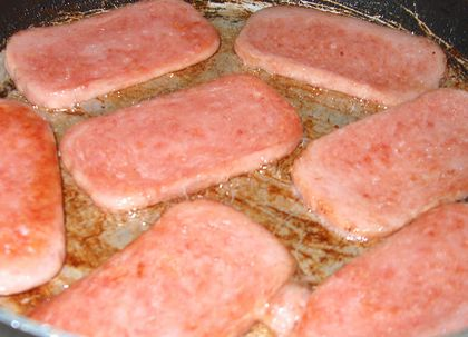 Taco Bell's beef is disgusting! : The Deep State